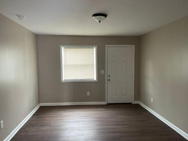 1 Bedroom Home for Rent at 1350 Mayson Turner Rd Nw, Atlanta, GA 30314 Bankhead
