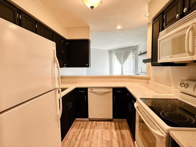 1 Bedroom Home for Rent at 1392 Carling Dr #104, St. Paul, MN 55108 Energy Park
