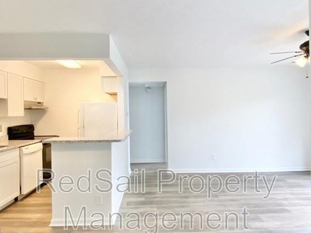 1 Bedroom Home for Rent at 139 Haverford Ct, Hampton, VA 23666 Colliseum Central