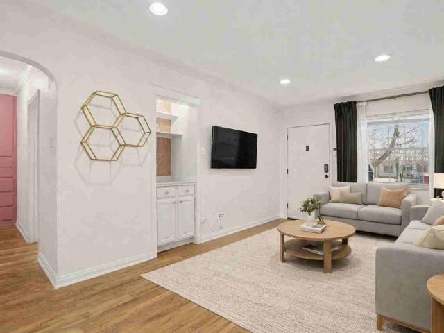 1 Bedroom Home for Rent at 1409 Ivy St #IVY, Denver, CO 80220 Montclair