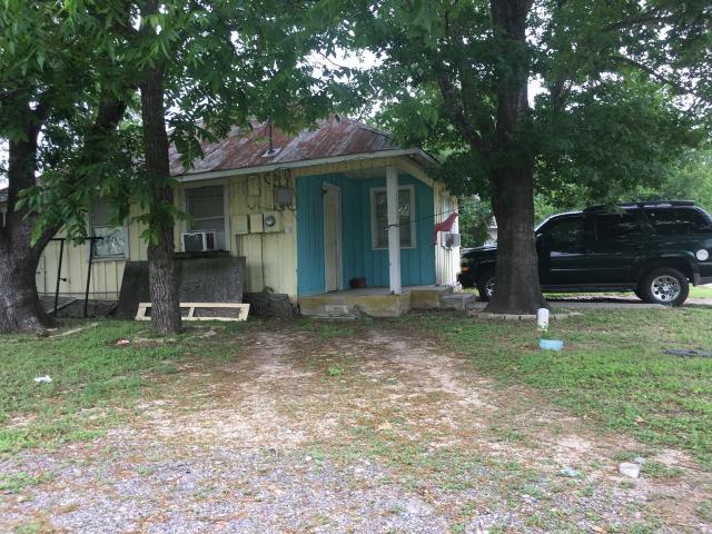 1 Bedroom Home for Rent at 1403 4th St #1, Lockhart, TX 78644