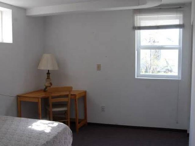 1 Bedroom Home for Rent at 14311 35th Ave Ne, Seattle, WA 98125 Lake City