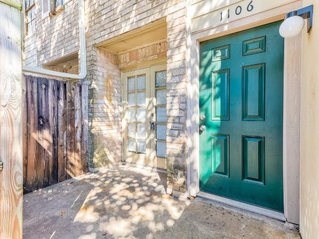 1 Bedroom Home for Rent at 14600 Fonmeadow Dr #1106, Houston, TX 77035 Greater Fondren Southwest