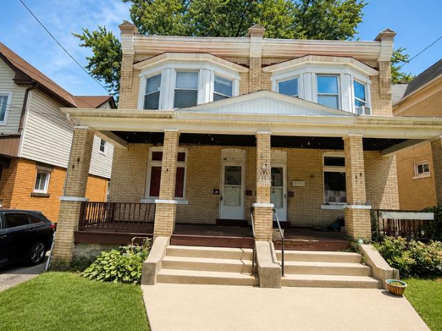 1 Bedroom Home for Rent at 14 Wynne Avenue #2, Ingram, PA 15205 Ingram