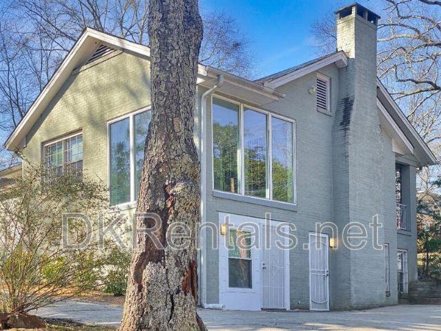 1 Bedroom Home for Rent at 1745 Buckeye St Sw #A, Atlanta, GA 30310 Sylvan Hills