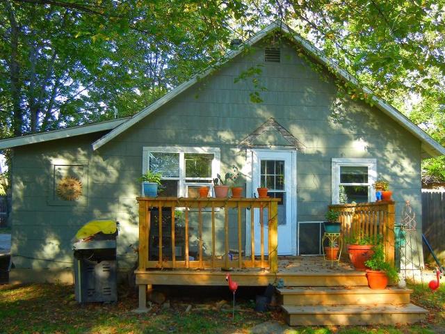 1 Bedroom Home for Rent at 2017 N Glenwood Ave, Muncie, IN 47304