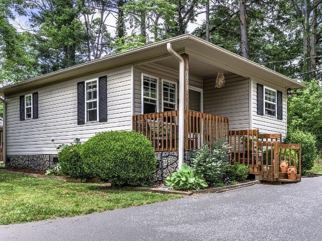 1 Bedroom Home for Rent at 208 Gatchell St, Black Mountain, NC 28711