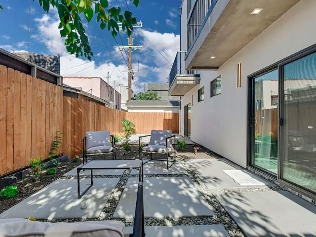 1 Bedroom Home for Rent at 2121 South West View Street, Los Angeles, CA 90016 Mid City