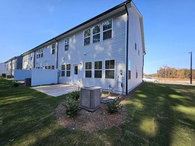 1 Bedroom Apartment for Rent at 2210 Seacoast Ave, Durham, NC 27703