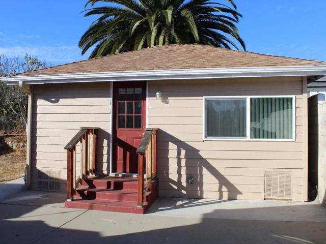 1 Bedroom Home for Rent at 222 1/2 E California Ave, Vista, CA 92084 Vista