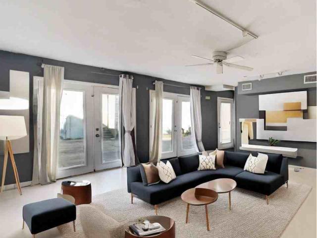1 Bedroom Home for Rent at 222 1/2 Marshall St, Houston, TX 77006 Neartown Montrose