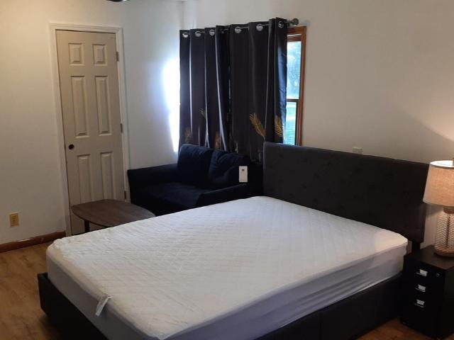1 Bedroom Home for Rent at 240 Brookstone Dr #NA, Athens, GA 30605