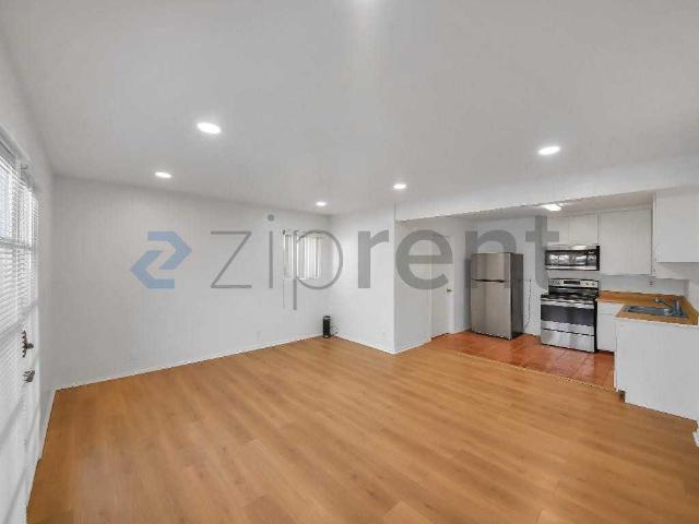 1 Bedroom Home for Rent at 265 Hollywood Blvd #2, Channel Islands Beach, CA 93035 Silver Strand