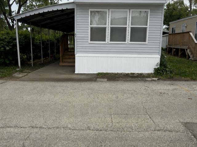 1 Bedroom Home for Rent at 2993 Curtis St Lot D4 #NA, Des Plaines, IL 60018