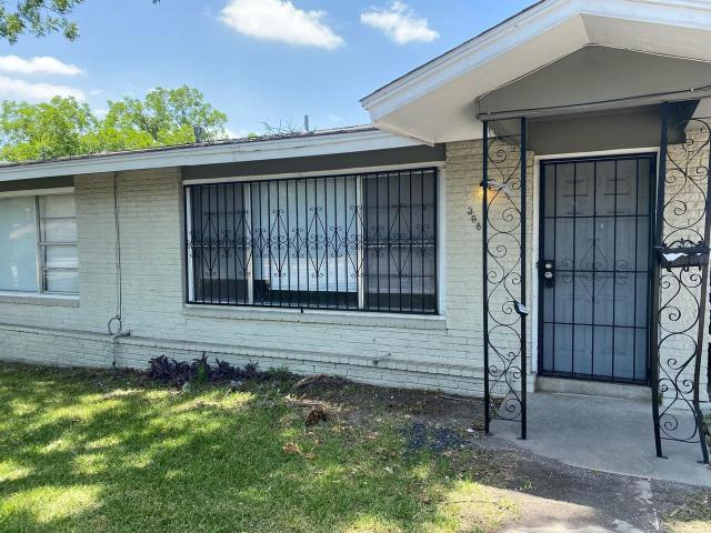 1 Bedroom Home for Rent at 308 Babcock Rd, San Antonio, TX 78201 Jefferson