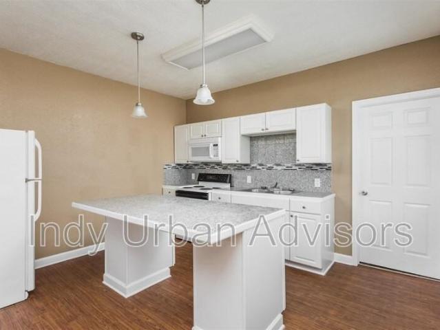 1 Bedroom Home for Rent at 3119 E Michigan St, Indianapolis, IN 46201 Near Eastside
