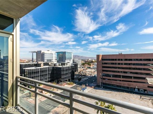 1 Bedroom Home for Rent at 353 E Bonneville Ave #816, Las Vegas, NV 89101 Downtown Las Vegas
