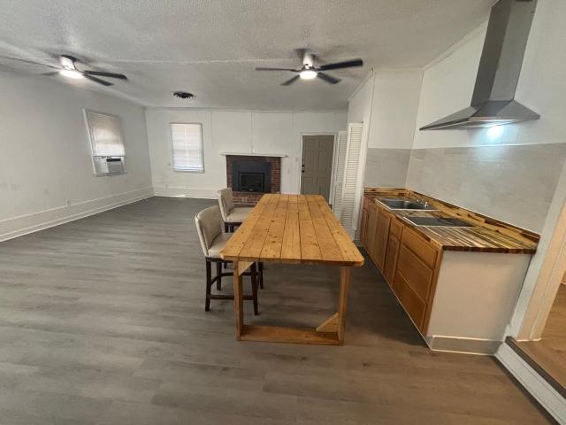 1 Bedroom Home for Rent at 3650 Lakefield Dr, Greensboro, NC 27406