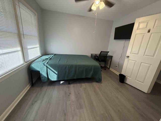 1 Bedroom Home for Rent at 36 17th St N #3WHITEROOM, Texas City, TX 77590 Wayside Place