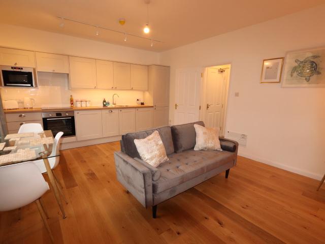 1 Bedroom Home – Medium Let