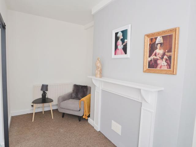 1 Bedroom Home – Medium Let
