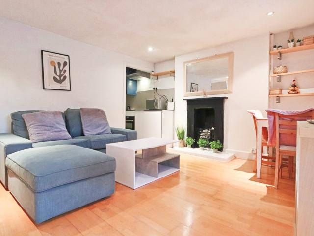 1 Bedroom Home – Medium Let