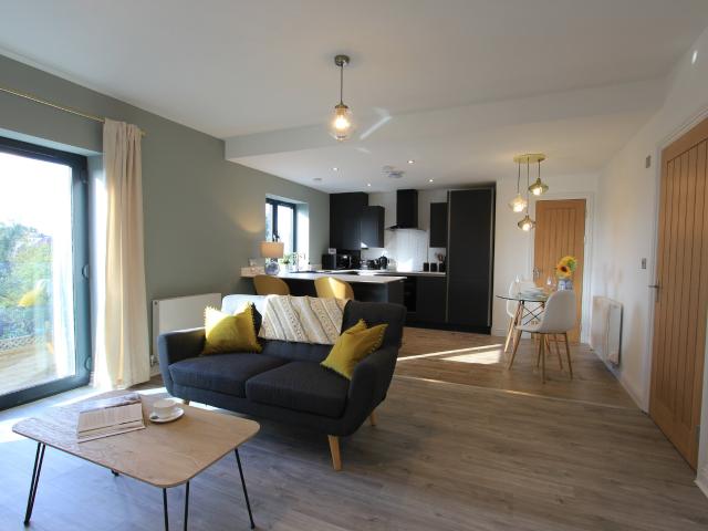 1 Bedroom Home – Medium Let