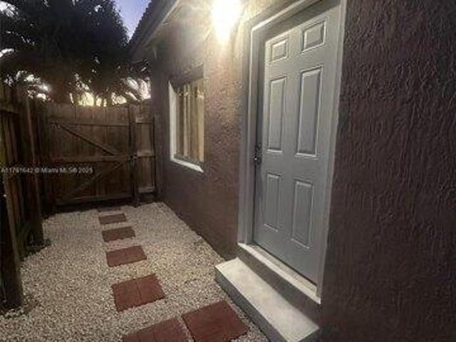 1 bedroom, Homestead FL 33032 89545110