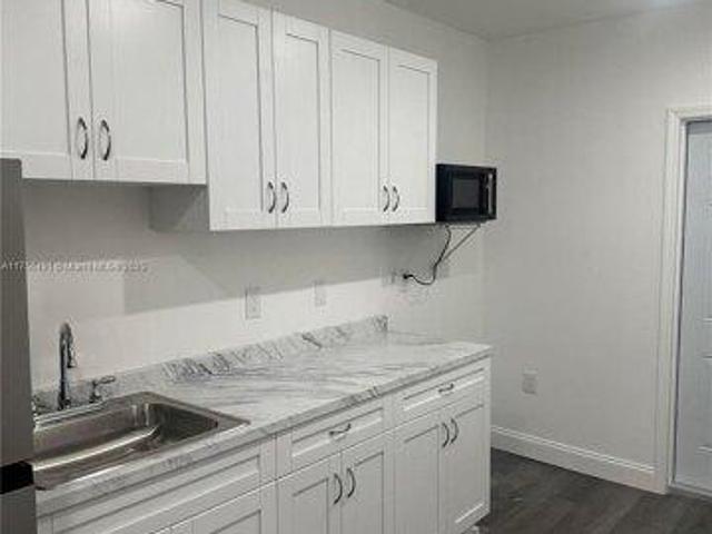 1 bedroom, Homestead FL 33033 89440562