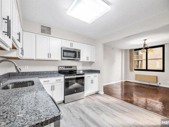 1 bedroom, Hackensack NJ 07601 104605502