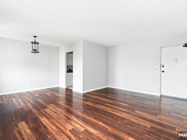 1 bedroom, Hackensack NJ 07601 104608179