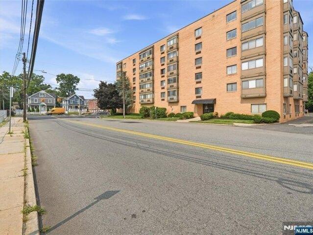 1 bedroom, Hackensack NJ 07601 105173152