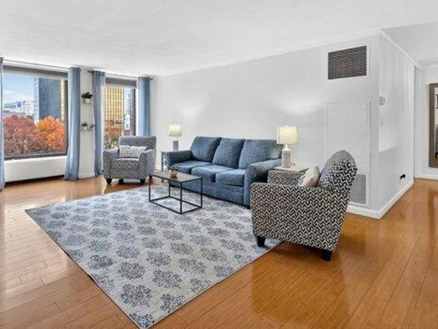 1 bedroom, Hartford CT 06103 102258571