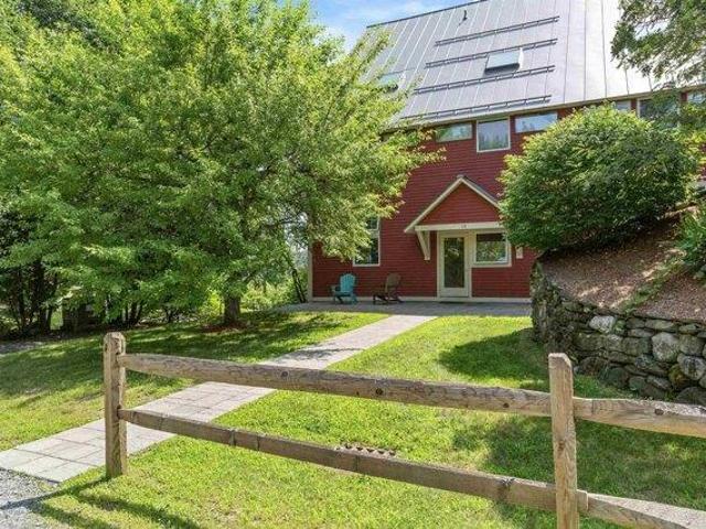 1 bedroom, Hartford VT 05001 104441643