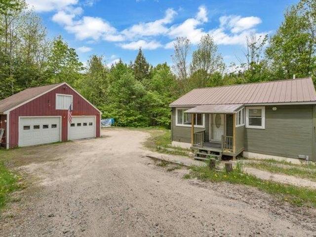 1 bedroom, Hiram ME 04041 103443581