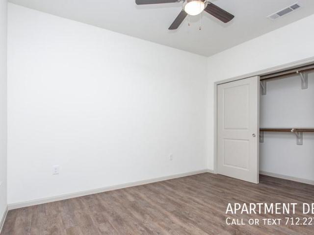 1 bedroom, Humble TX 77396 LS75694546
