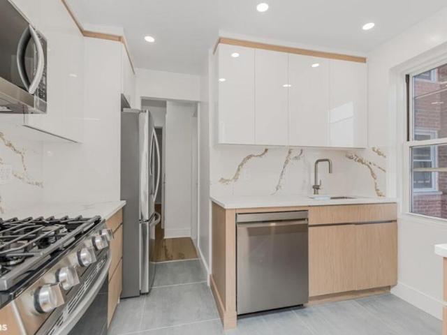 1 bedroom, Inwood NY 102245587