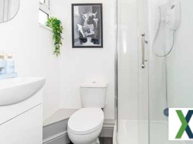 1 bedroom in Canterbury Road, Sittingbourne, ME10 #2434130