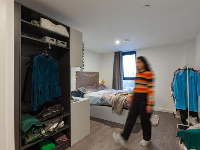 1 bedroom in a flat share to rent