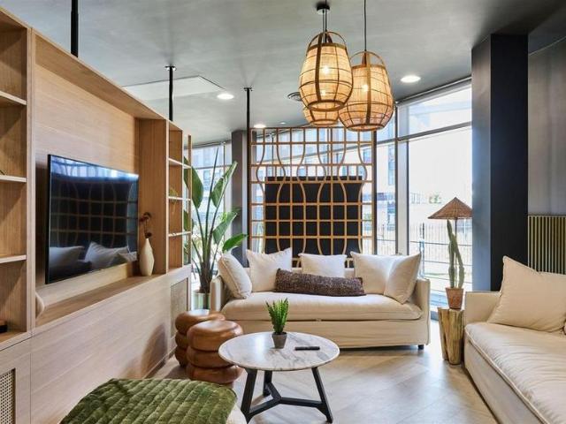 1 bedroom in a flat share to rent