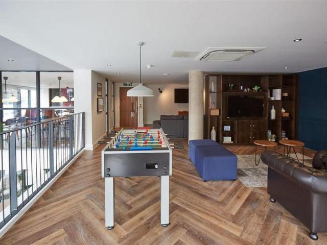 1 bedroom in a flat share to rent