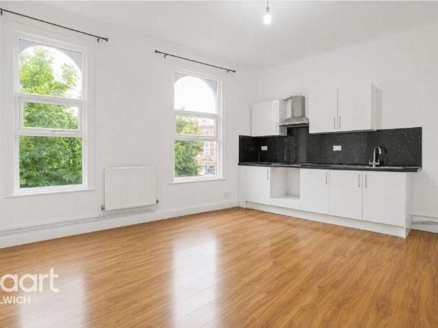 1 bedroom in a flat share to rent