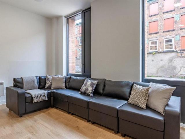 1 bedroom in a flat share to rent