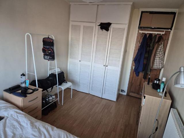 1 bedroom in a flat share to rent