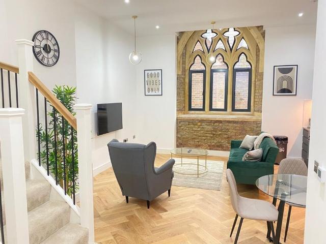 1 bedroom in a flat share to rent