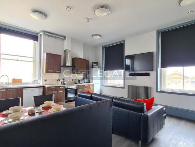 1 bedroom in a flat share to rent