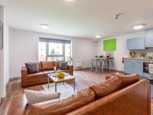 1 bedroom in a flat share to rent