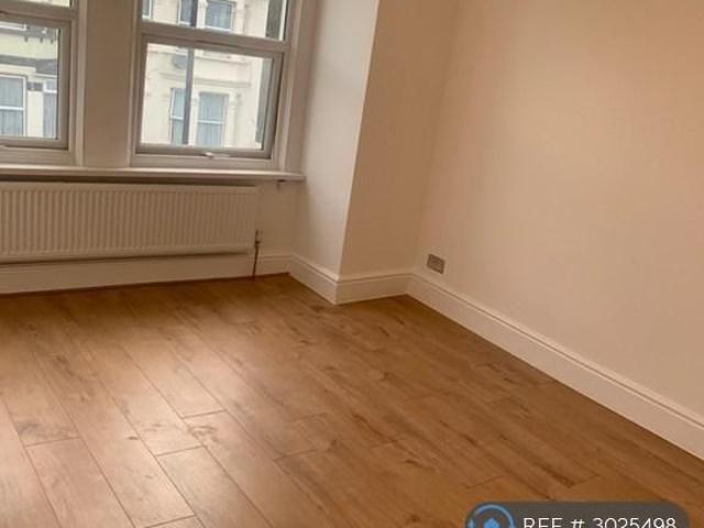 1 bedroom in a flat share to rent