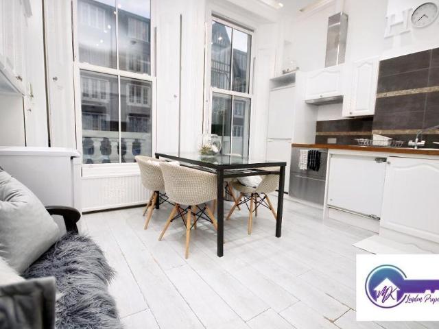 1 bedroom in a flat share to rent