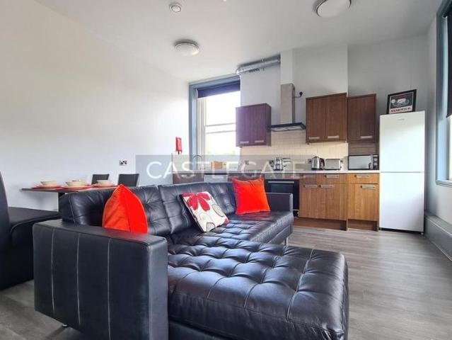 1 bedroom in a flat share to rent